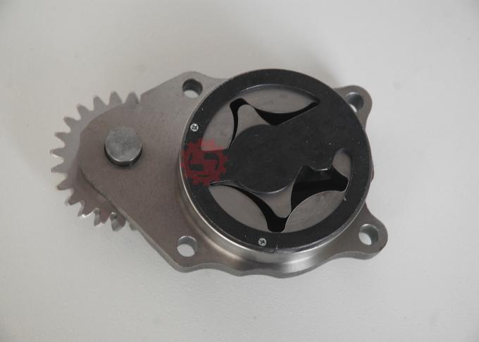4BT Cummins Diesel Engine Spare Parts Oil Pump 4939585 Anti Corrosion